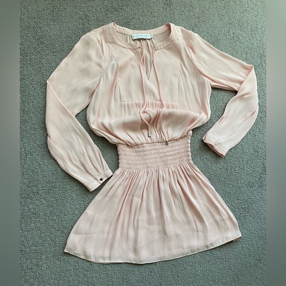 Alice & Trixie | Dresses | Alice And Trixie Dress | Poshmark